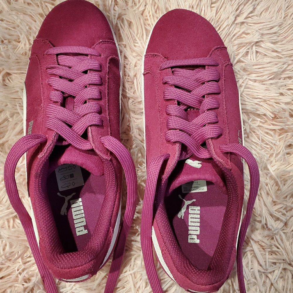 New Puma Suede Shoes - Gem